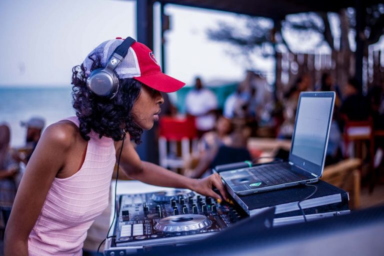 The Art of DJing: A Deep Dive into Turntablism | Ensemble Eriu