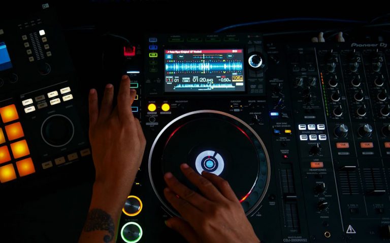 The Art of DJing: A Deep Dive into Turntablism | Ensemble Eriu